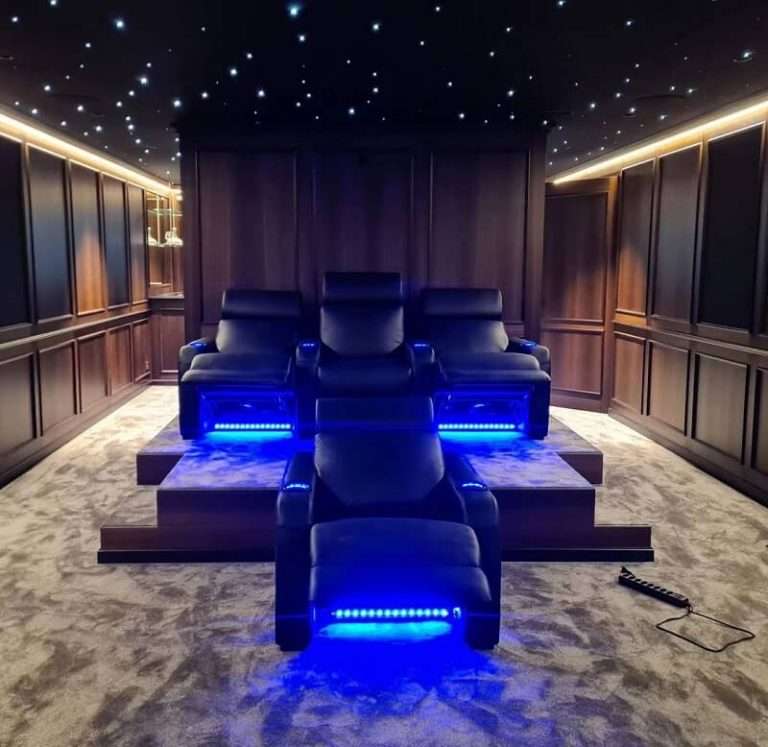 3 Seat Theater Seating - Movie Chairs From Linsen Seating